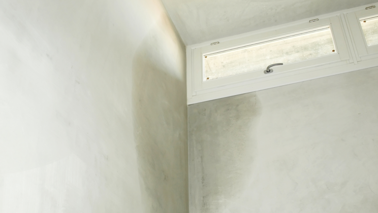 Leaking Showers | Fast & Free Quote | The Shower Repair Centre
